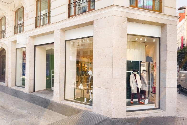 Fall River Shopping Center | Prime Retail Location by AAPI